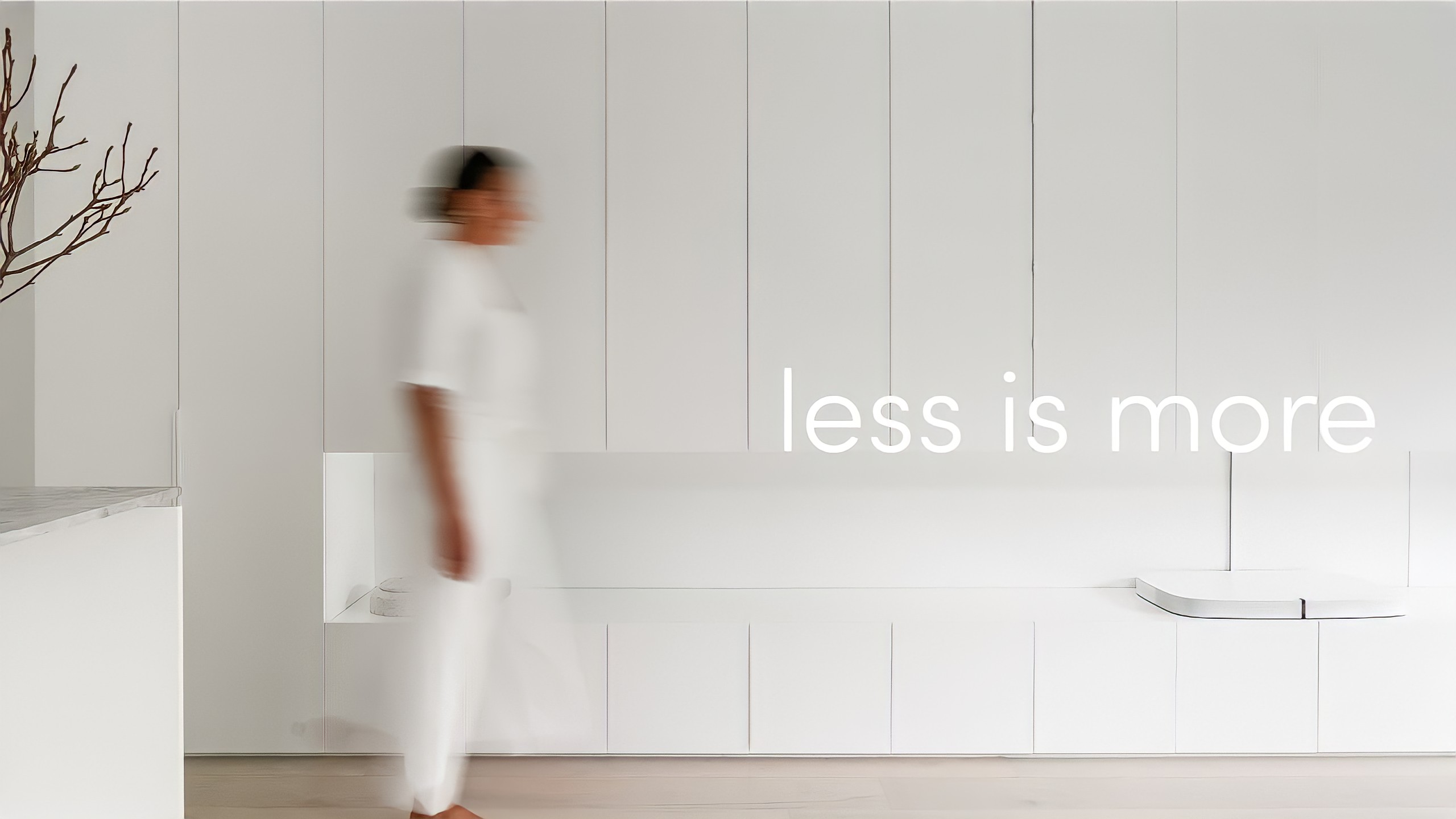 Konsep "Less is More" dalam Minimalist Fashion - Laruna