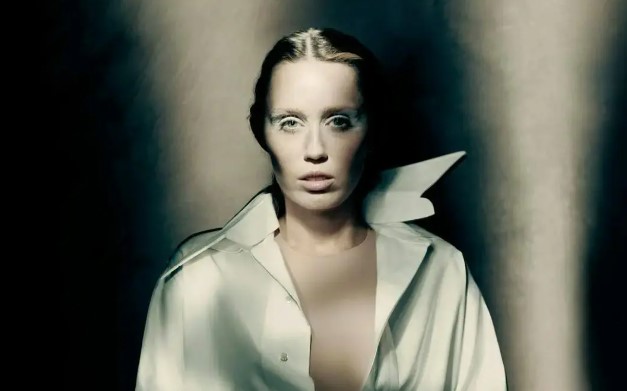 Miley Cyrus Resmi Jadi Model Utama Maison Margiela di Koleksi Musim ...